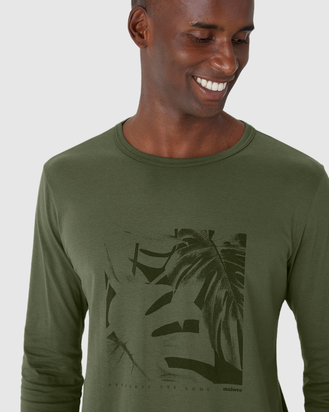 Camiseta Masculina Manga Longa Com Estampa Frontal Em Algodão VERDE ...