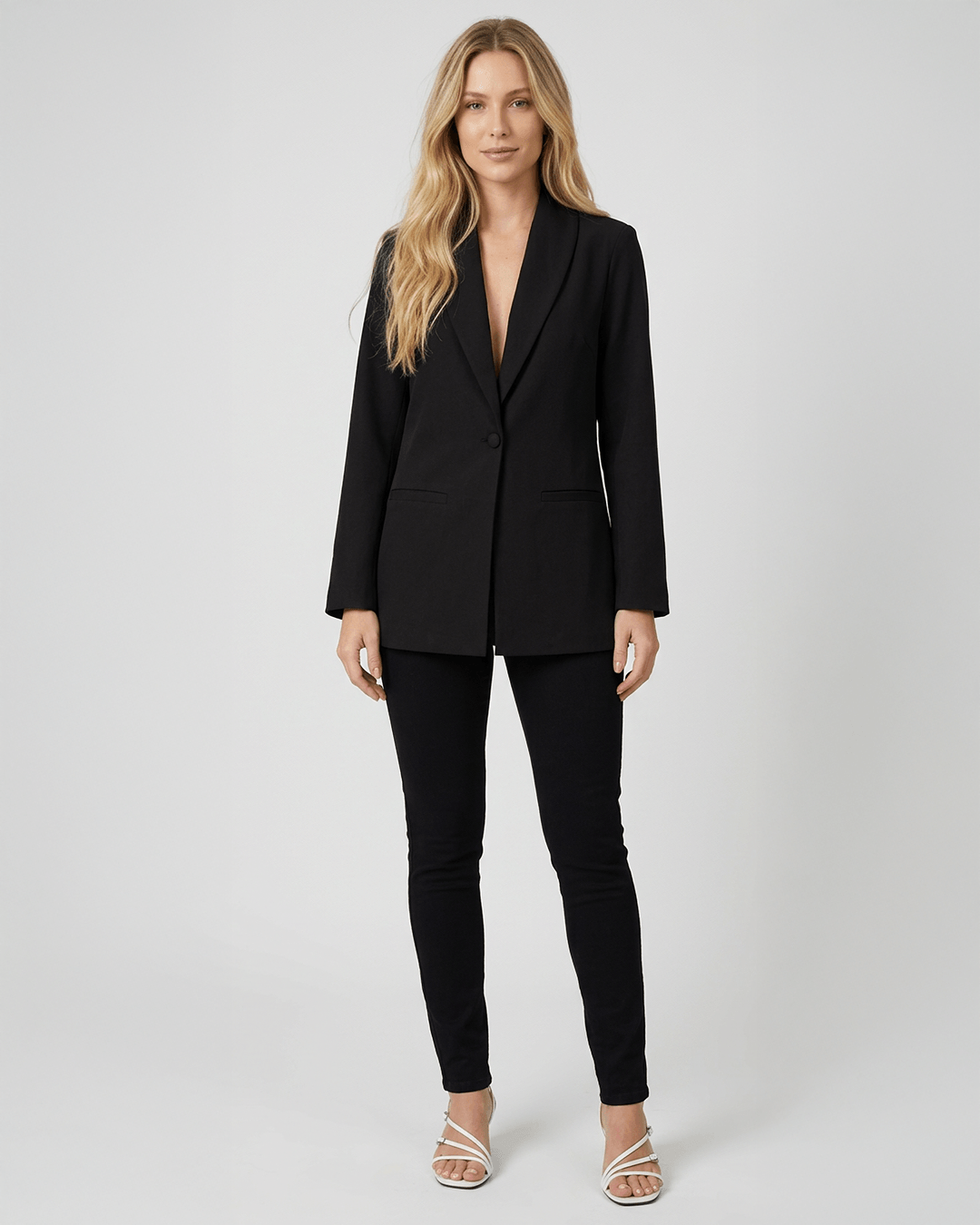 Blazer Feminino Alongado Abotoamento Único Em Alfaiataria ENFIM PRETO ...