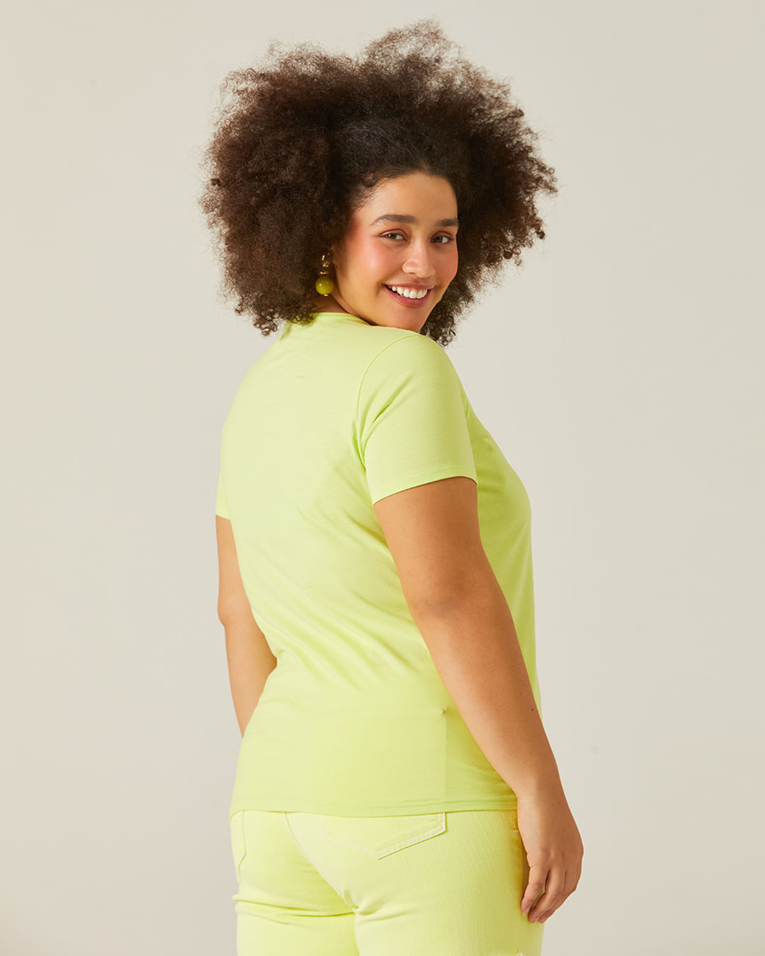 Blusa Básica Feminina Plus Size Em Malha Orgânicaverde - Malwee